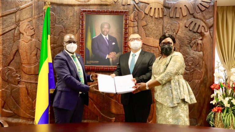 Gisement de fer de Belinga : Un partenaire de poids dans la mine