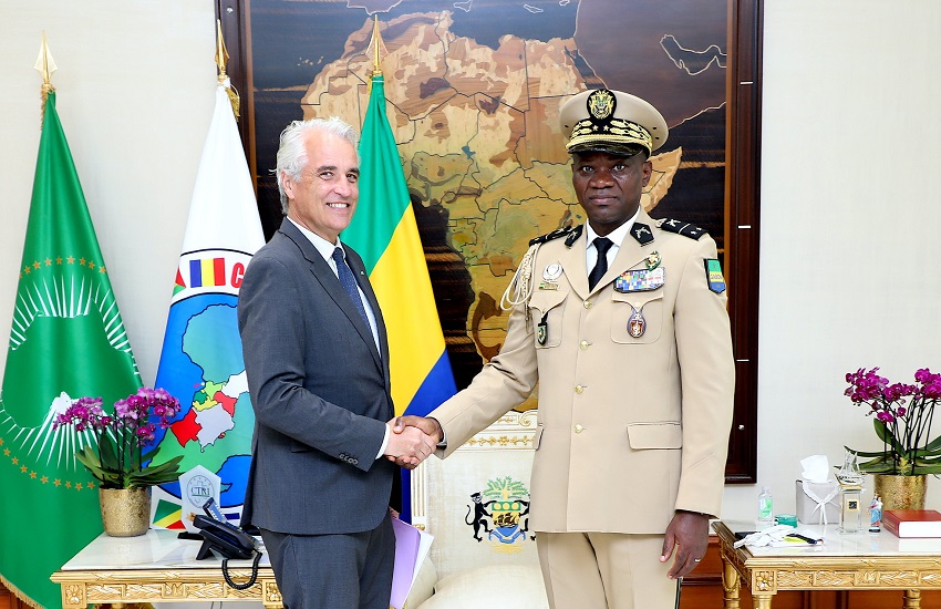 Gabon : Alexis Lamek fait ses adieux au Chef de l’Etat