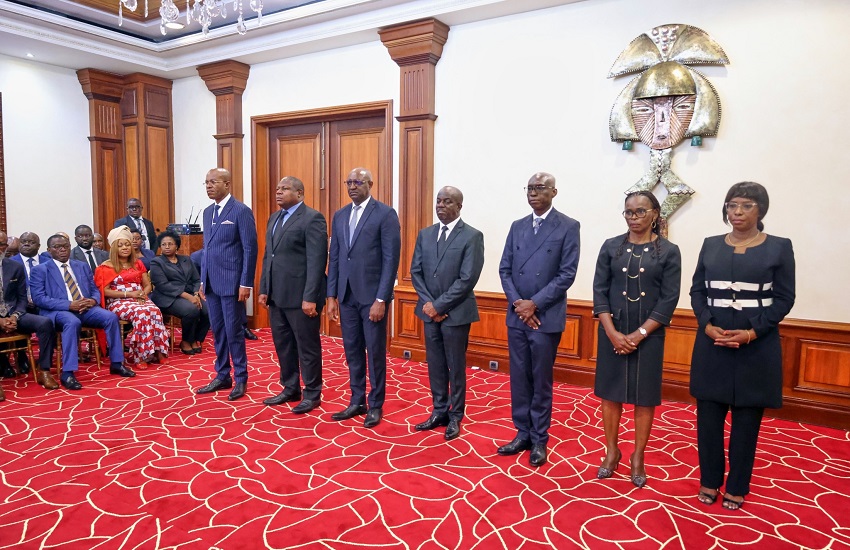 Prestation de serment de 7 nouveaux ambassadeurs du Gabon