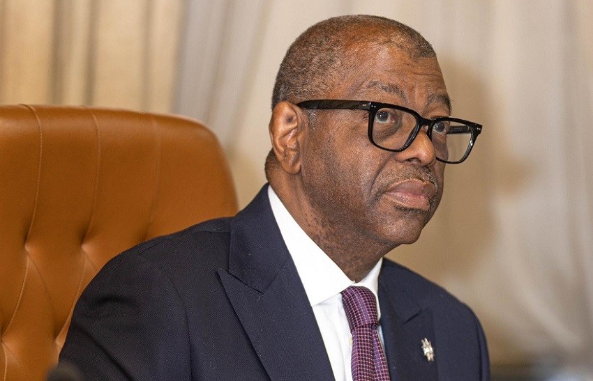 Gabon : Alexandre Barro Chambrier exhorte le gouvernement à accélérer ...