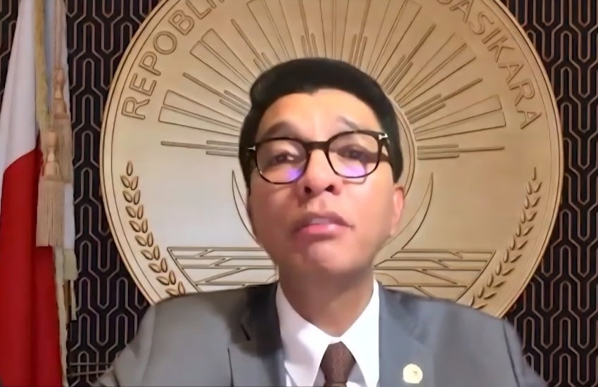 Madagascar : Andry Rajoelina s’exile “par crainte pour sa vie”, l’armée ...