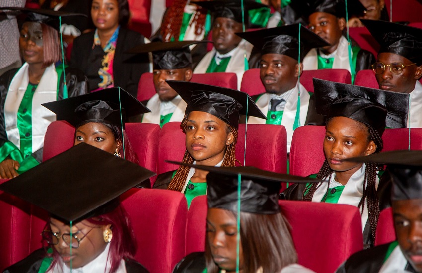 Gabon : L’Institut National des Sciences de Gestion célèbre la ...