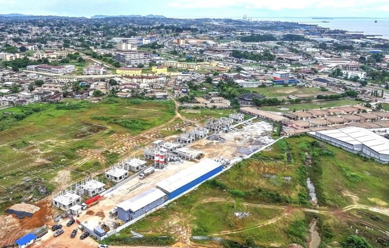 Gabon : Le président Oligui Nguema au cœur des chantiers de la ...
